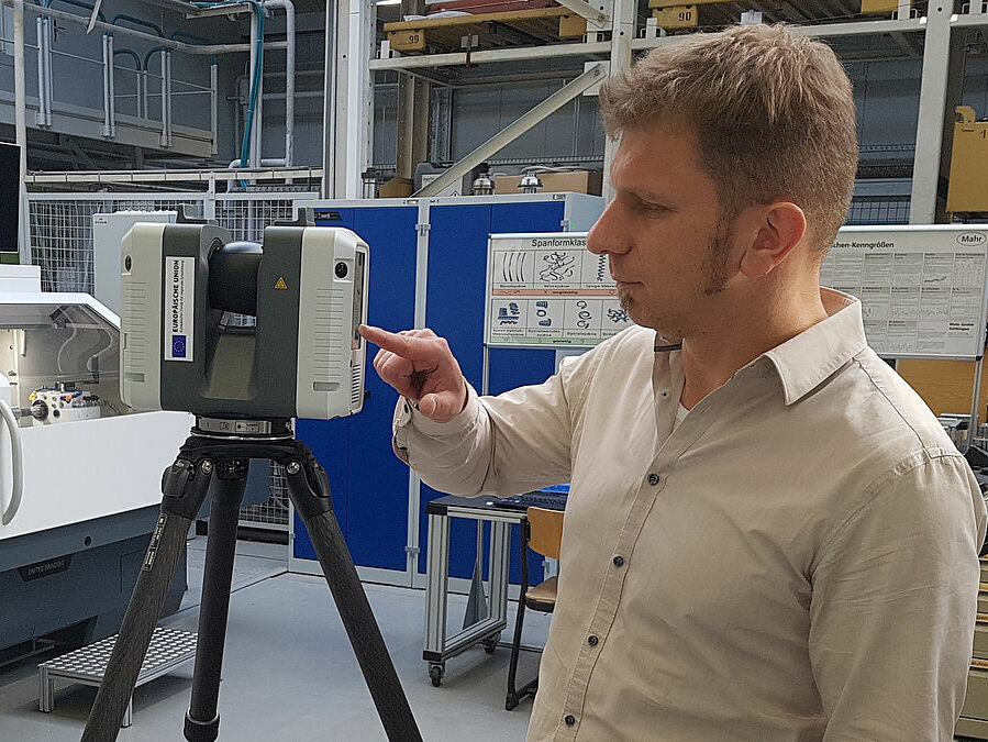 3D-Laserscanner zur dreidimensionalen digitalen Erfassung von Gebäuden ...