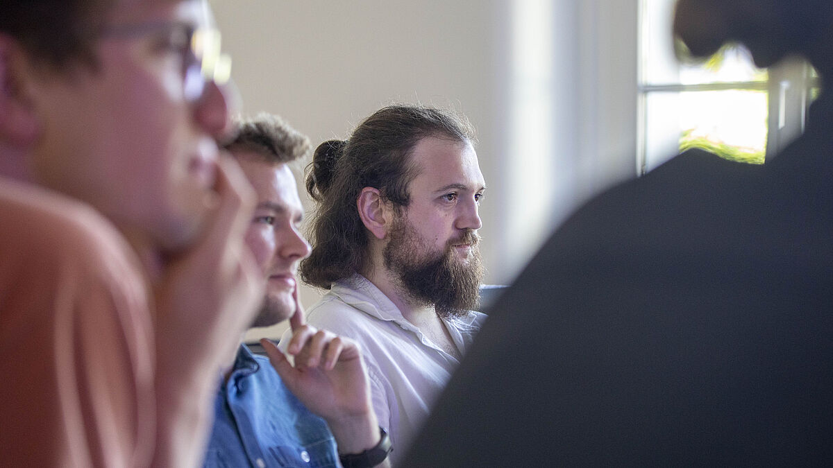 Doctoral Students Exchange Ideas Across Disciplines - Hochschule Wismar